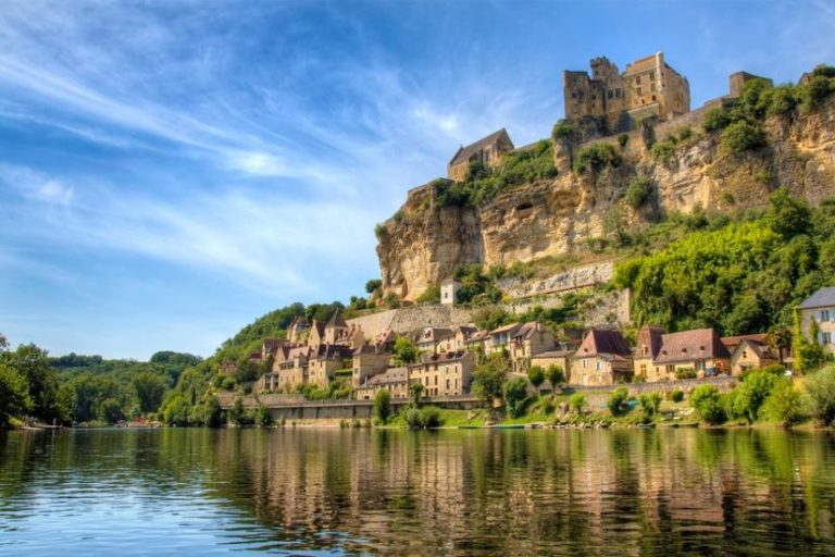 Detailed Map & Information: Dordogne Valley, France (Périgord) - France